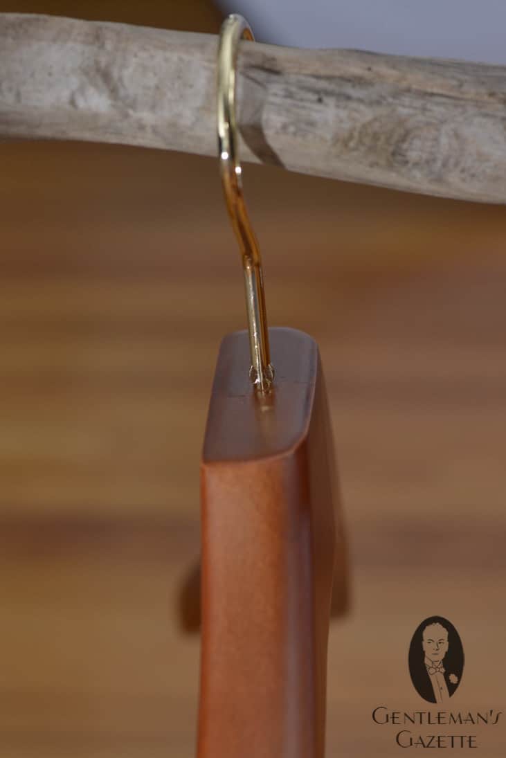 Butler Luxury Wooden Hanger Review