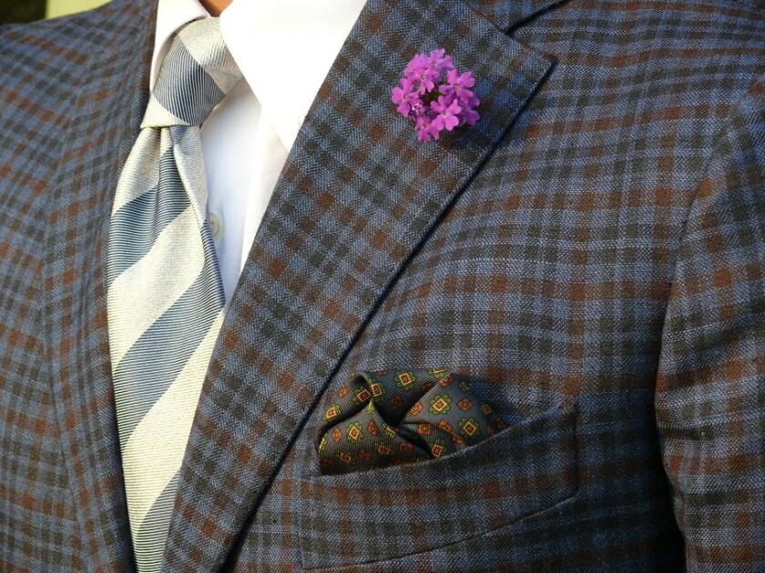 How To Match Colors And Patterns For Classic Spring Summer Outfits