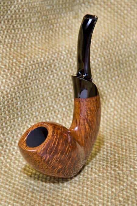 Guide To Tobacco Pipes & Pipe Smoking