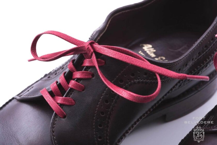 Ways To Lace Shoes - The Derby Shoe