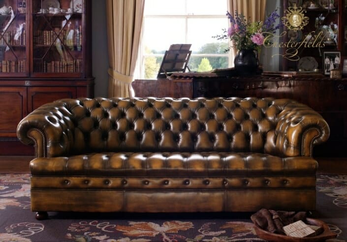 English Home Interiors: Classic Gentleman's Decor