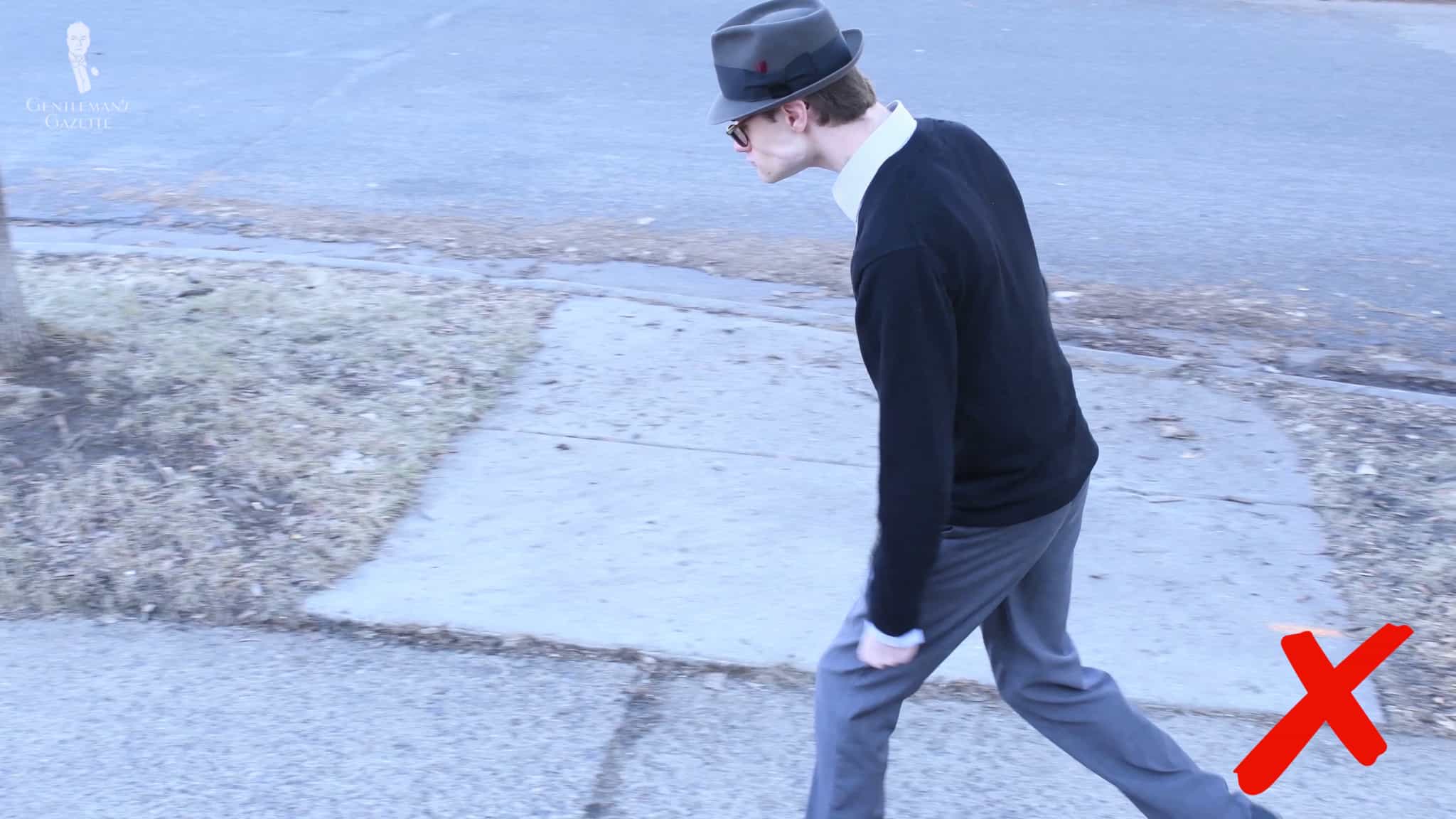 Gentlemen’s Body Language Etiquette: Polite Ways to Sit, Stand & Walk