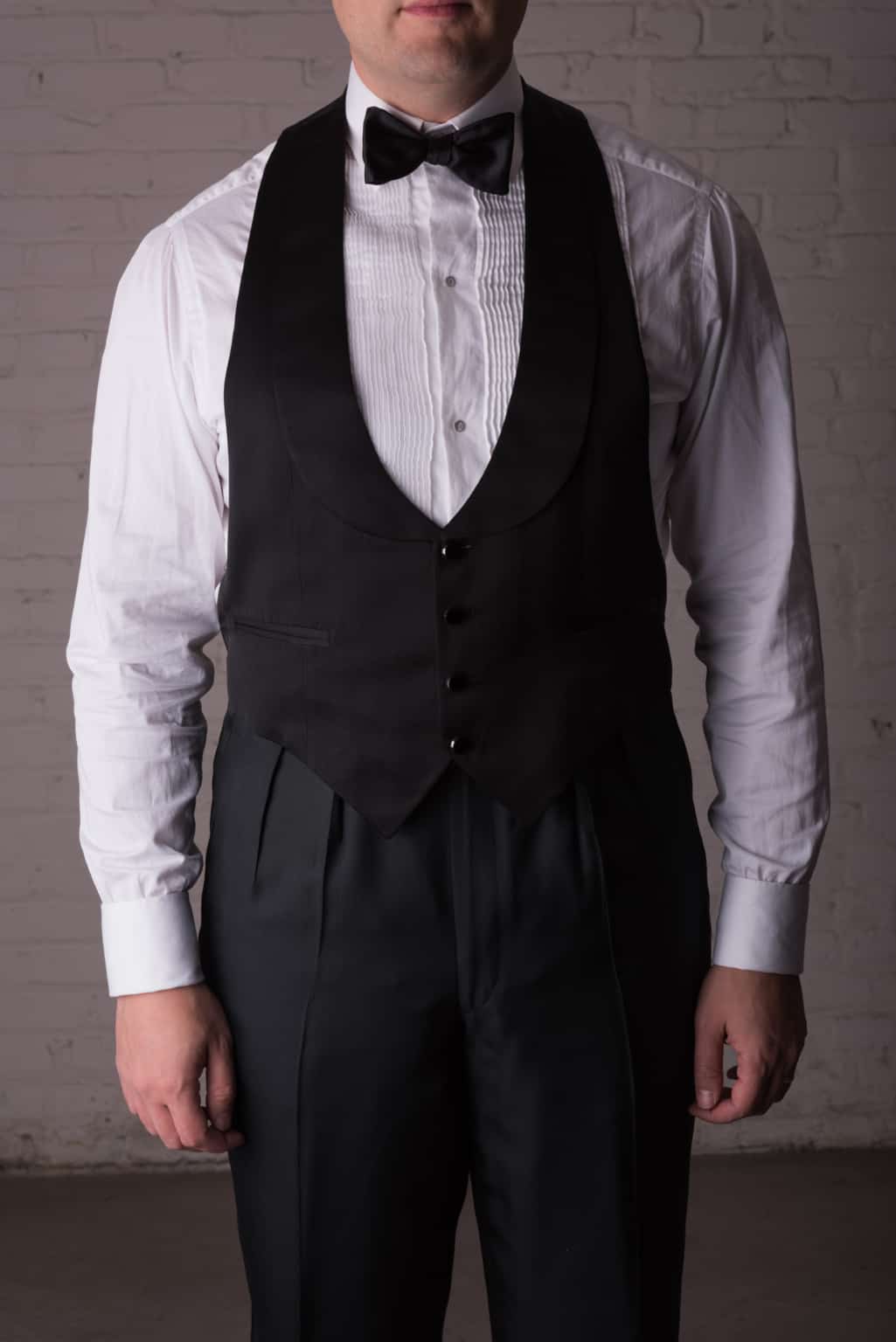 Cummerbunds: The Definitive Guide To Tuxedo Waist Sashes | Gentleman's Gazette
