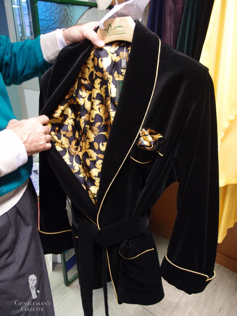 Smoking Jacket Guide