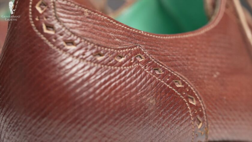 Finishing The Uppers Of Handmade Bespoke Shoes | Gentleman's Gazette