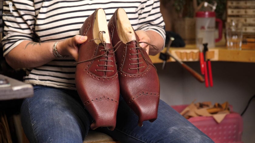 Putting Handmade Bespoke Shoe Uppers Onto Their Lasts | Gentleman's Gazette