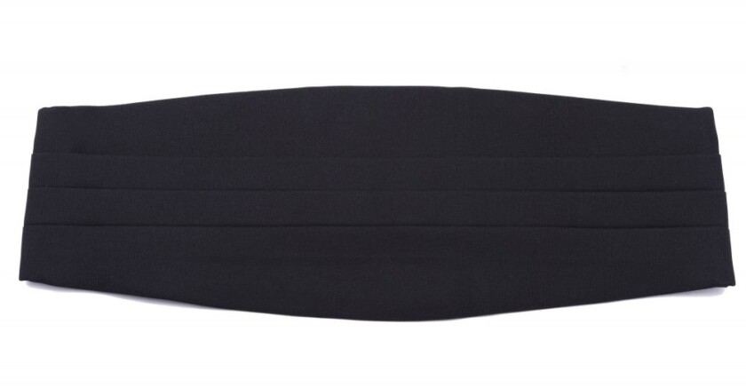 Cummerbunds: The Definitive Guide To Tuxedo Waist Sashes | Gentleman's ...