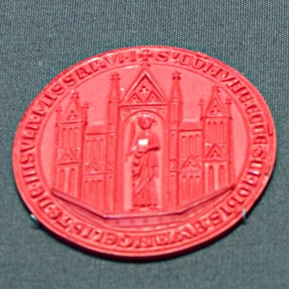 Men's Signet Rings: What They Are & How To Wear Them