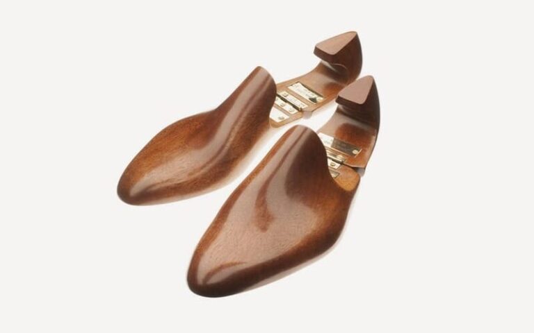 Belts & Shoe Trees: The Perfect Partners For Bespoke Shoes | Gentleman ...