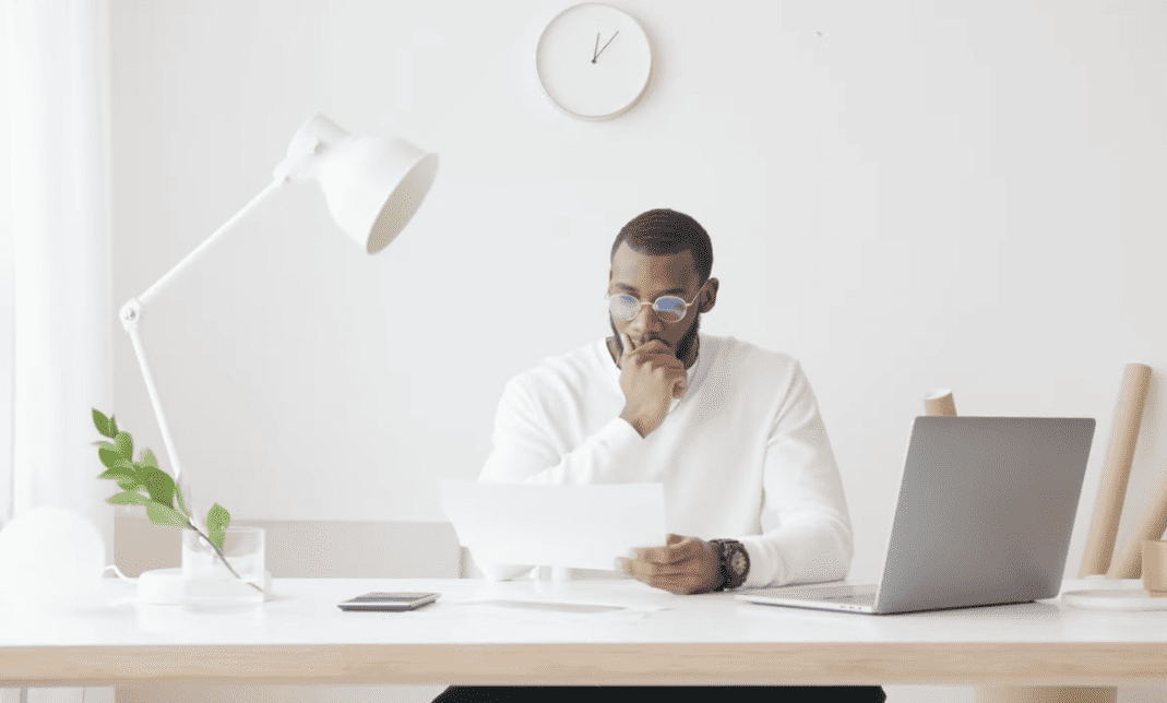 Classic Men’s Desktop Interior Design (Working From Home In Style ...