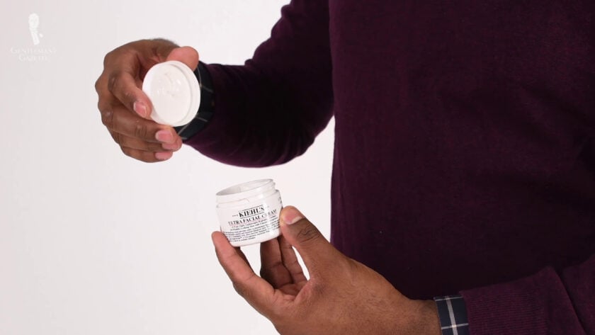 The RIGHT Ways To Remove Grease Stains From Clothes & Fabric ...