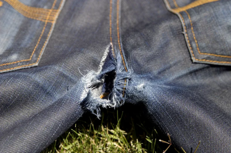 Why You Look Bad In Oversized Clothes | Gentleman's Gazette