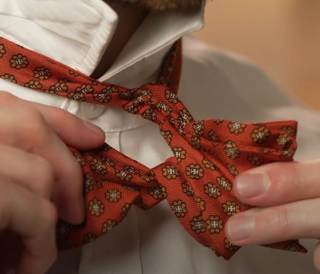 How To Tie A Bow Tie