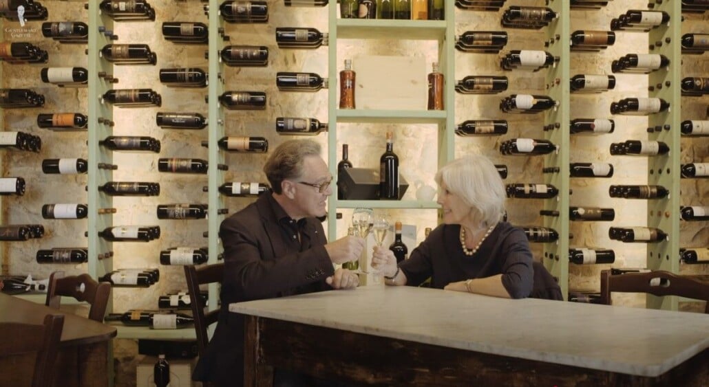 How To Pick A Restaurant For A First Date | Gentleman's Gazette